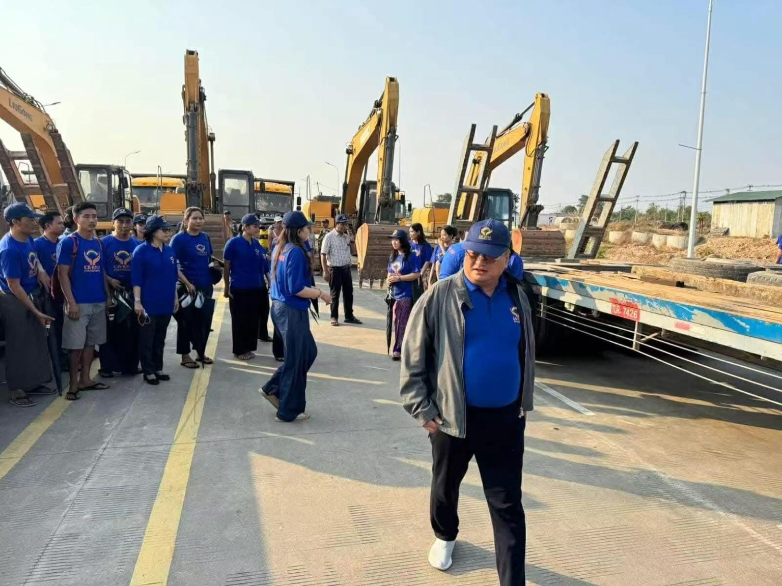 LiuGong and Its Dealer Provide Support Myanmar Earthquake Relief